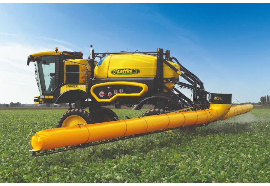 Striker Super Trac 5000 - Self-Propelled Sprayer - Caffini
